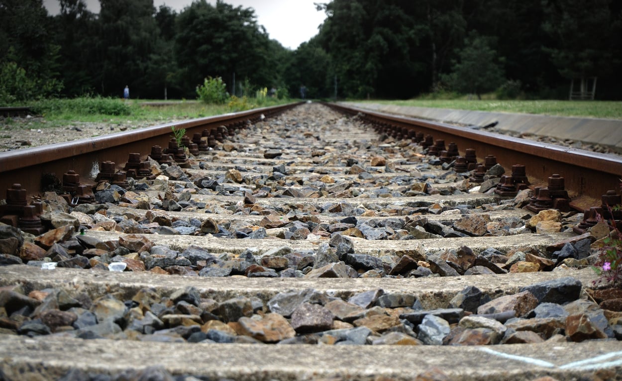 Problemen op treinspoor groter door hitte - Kassa - BNNVARA