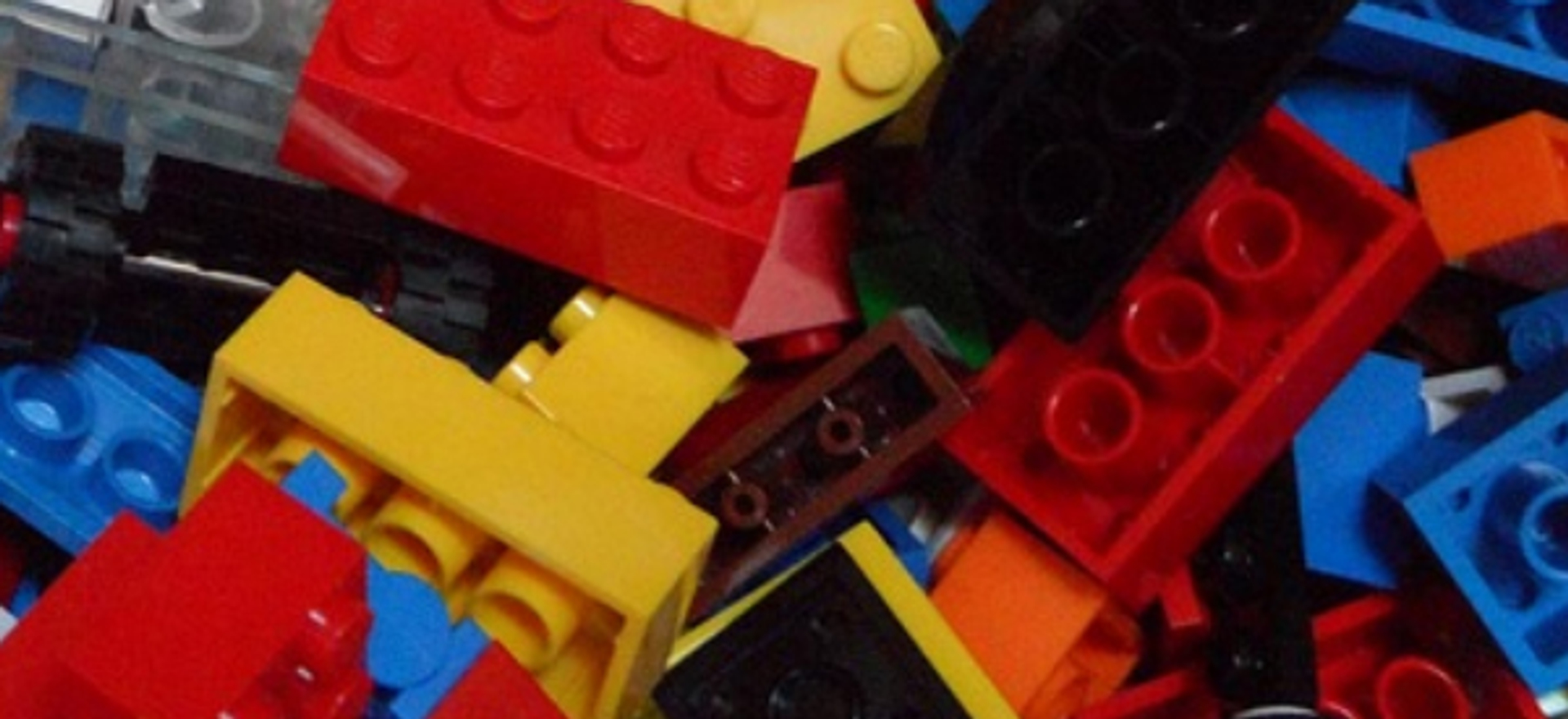 'LEGO sterkste merk ter wereld' - Kassa - BNNVARA